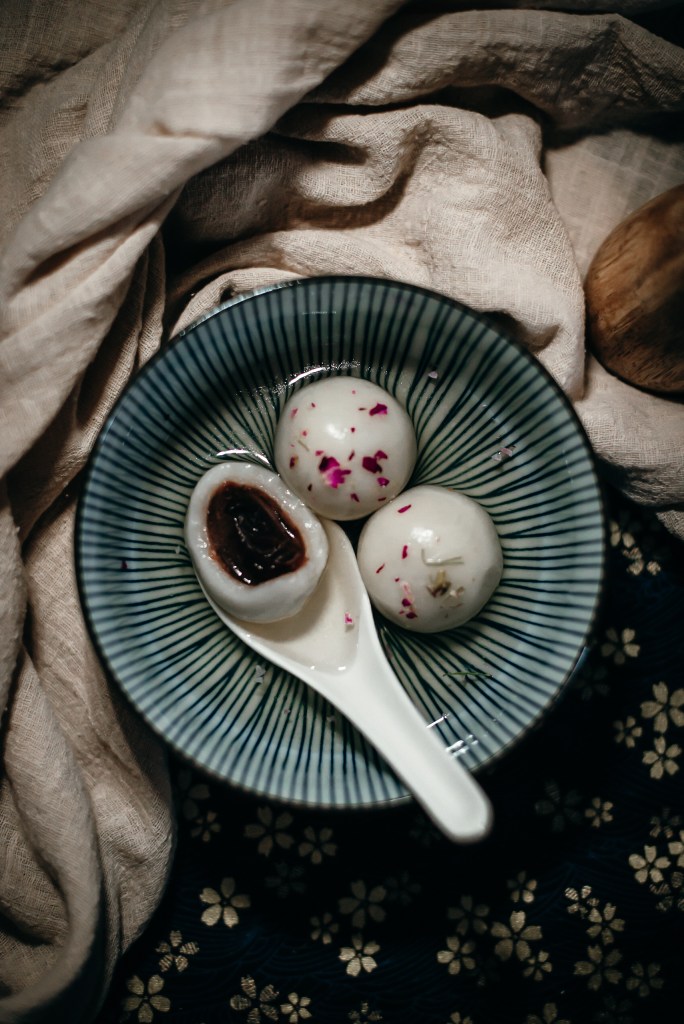 How to make Chinese rice balls in few stepsbetter than authentic